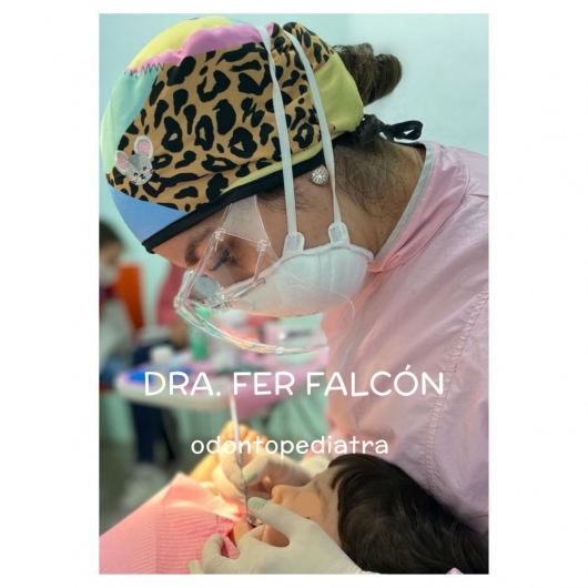 Dra. Fernanda Falcón - PADBee e-Cards